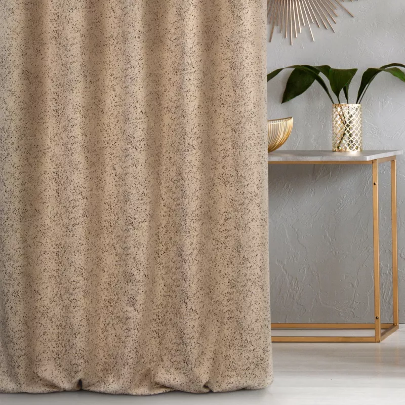 Zasłona szyta na taśmie 5 cm STONE beżowa z grubej welwetowej tkaniny w ...